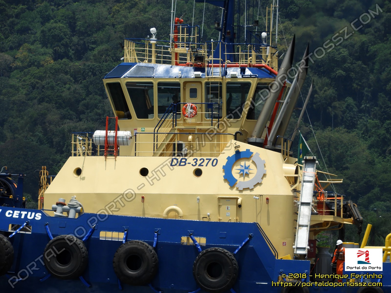 Starnav Cetus - Portal do Porto