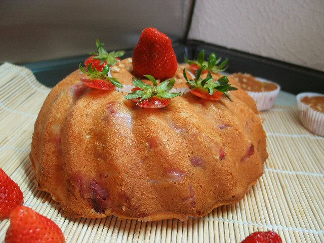 Strawberry Cream Cheesecake