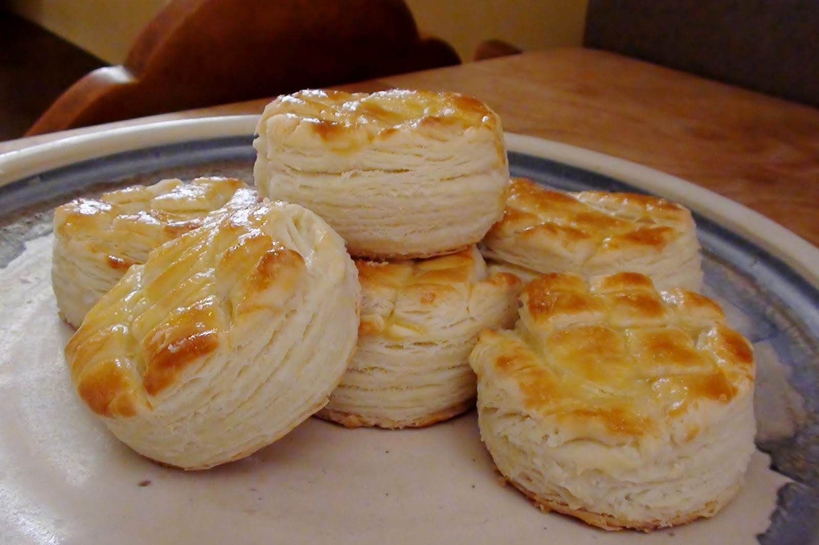zsuzsa is in the kitchen: LAYERED BISCUITS - LEVELES POGÁCSA