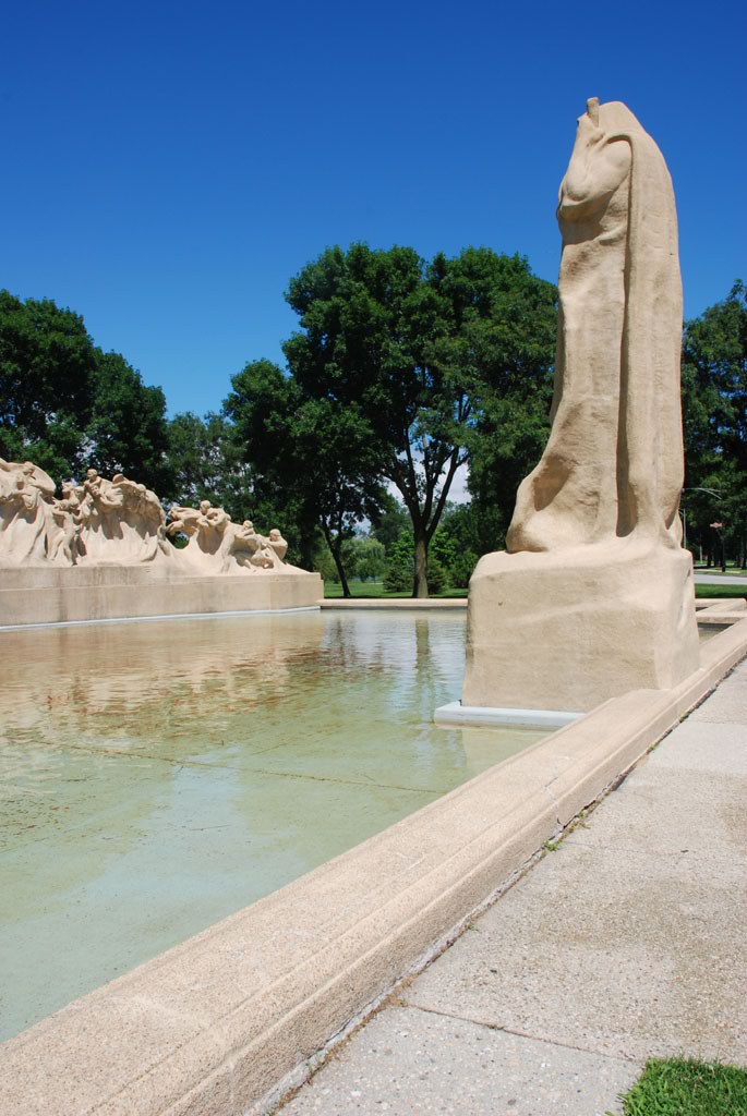 Tour America's History: Fountain of Time