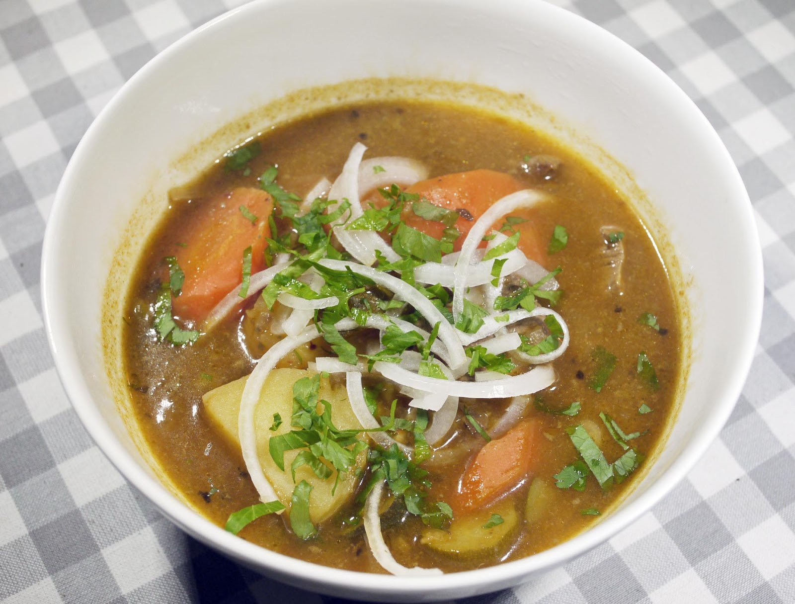 Alf Cooks Vegetarian: Vegetables in Modern Yellow Mole