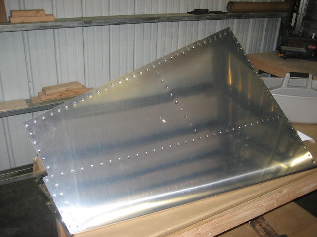 Christopher RV7 Construction: vertical stabilizer