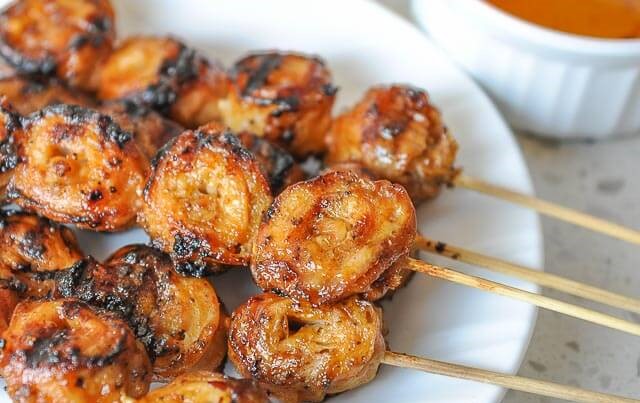 Inihaw na Isaw ng Baboy (BBQ Pork Intestine) | Pinoy Food Dish