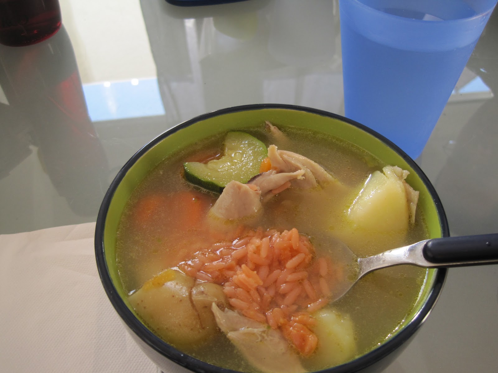 Con cariño, Marcia: Caldito de pollo...