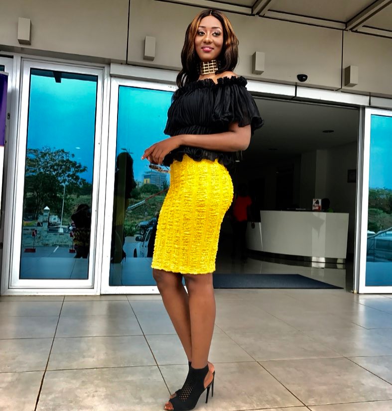 [Media Fillas GH]: PHOTOS: GH One TV Presenter Goes Bald