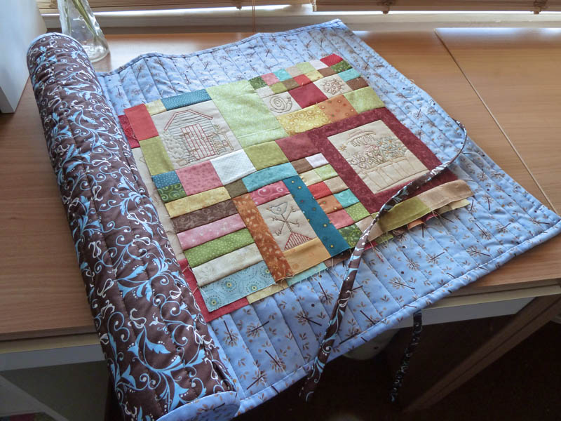 tillymint's desk: I made a block keeper!