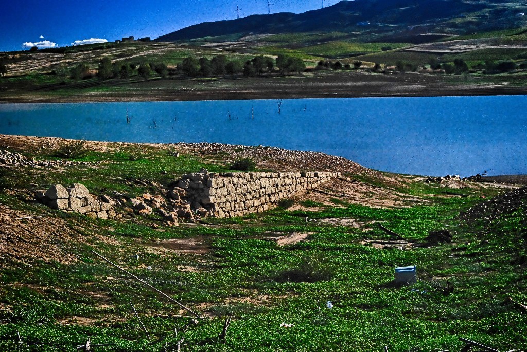 Vox Humana: LE CASE DEL LAGO POMA