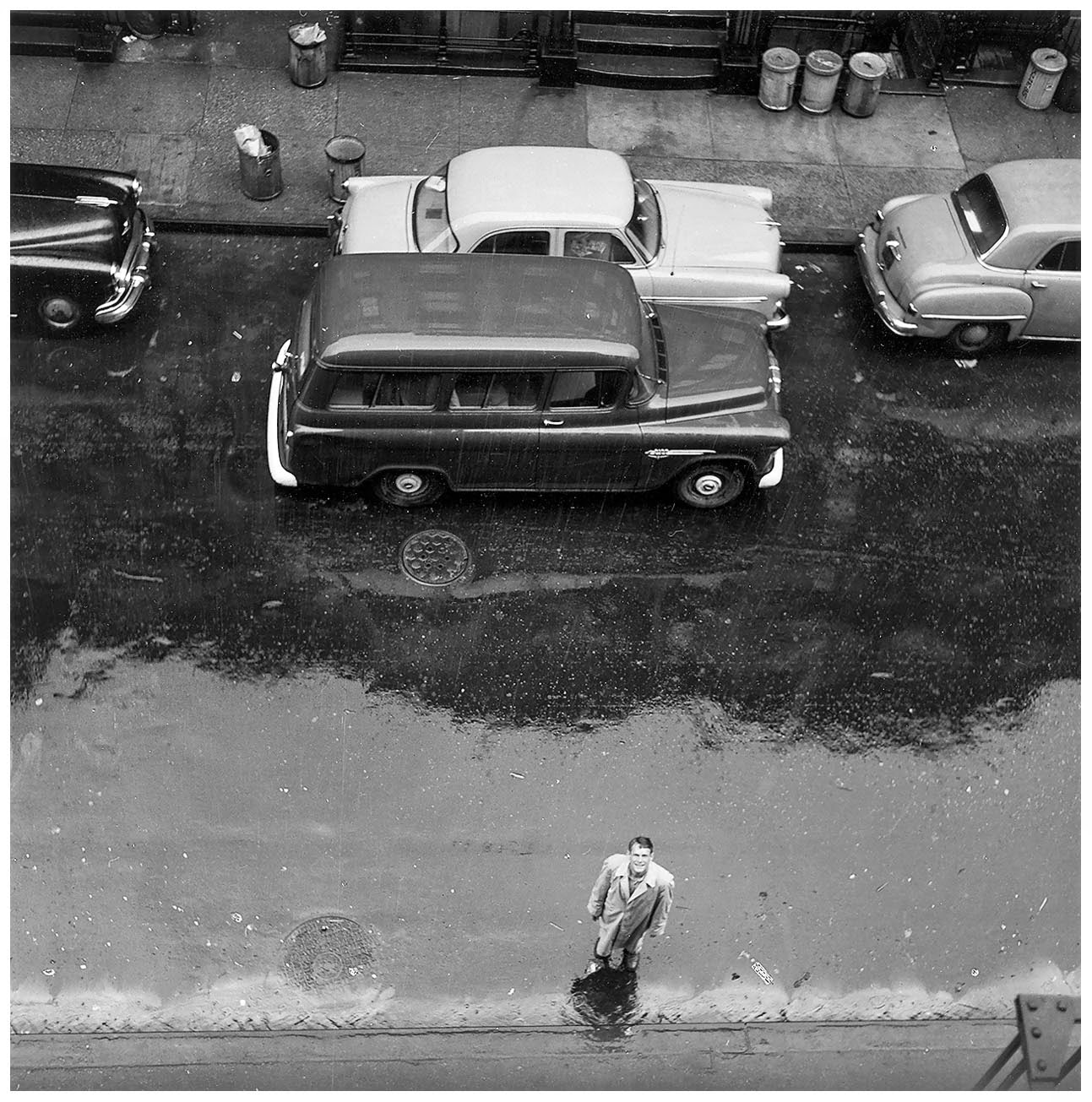 Lyssa humana: Photographer: Ellen Auerbach