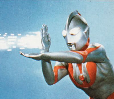 let's anime: HOLY GOD THIS ULTRAMAN MANGA IS FREAKING ME OUT