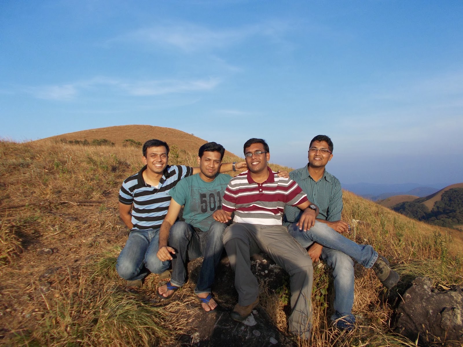 Trek to Nishani Betta alias Nishani Motte