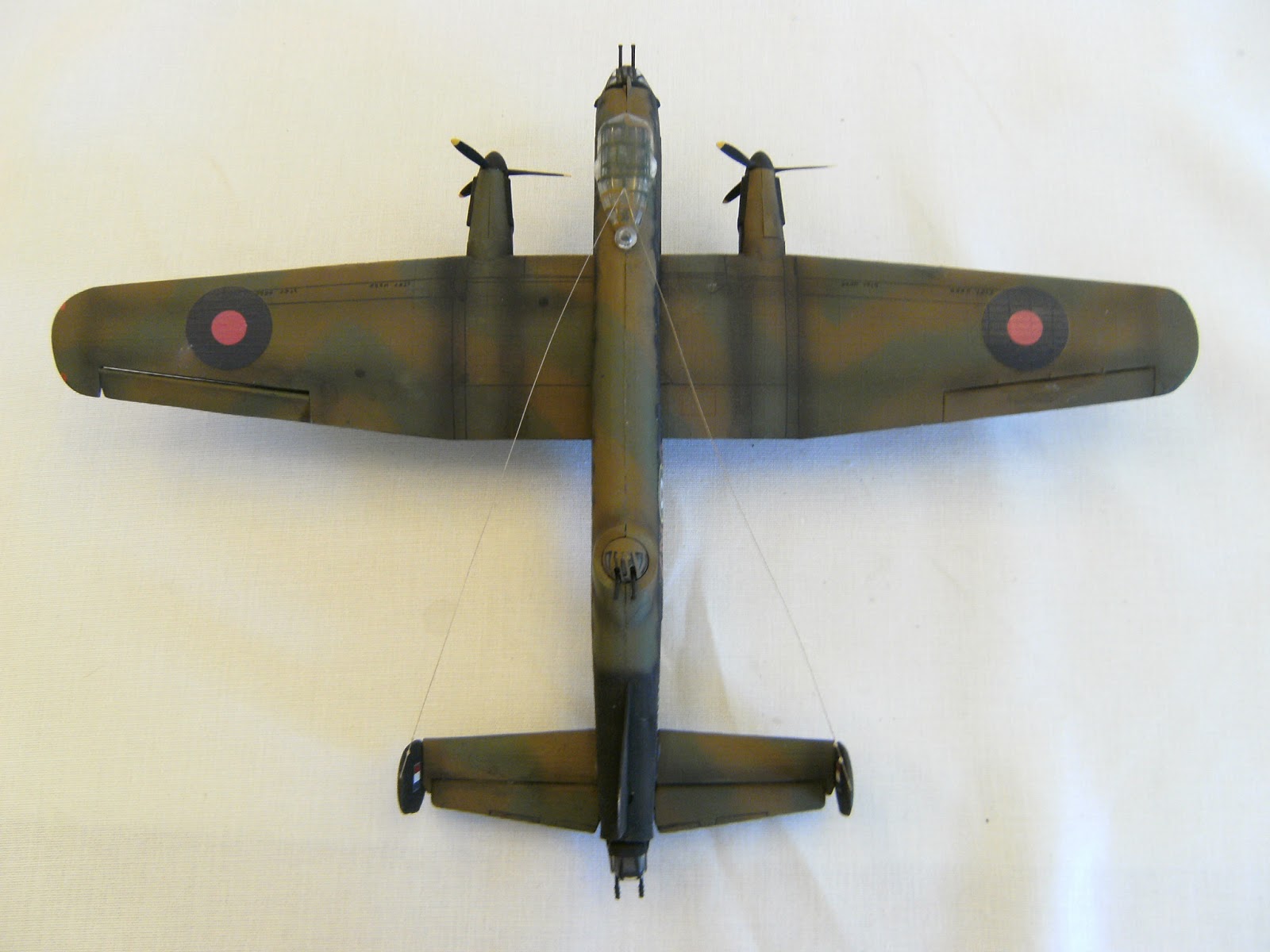Happyscale-Modellbau: AVRO 679 Manchester - scratch-conversion 1/72