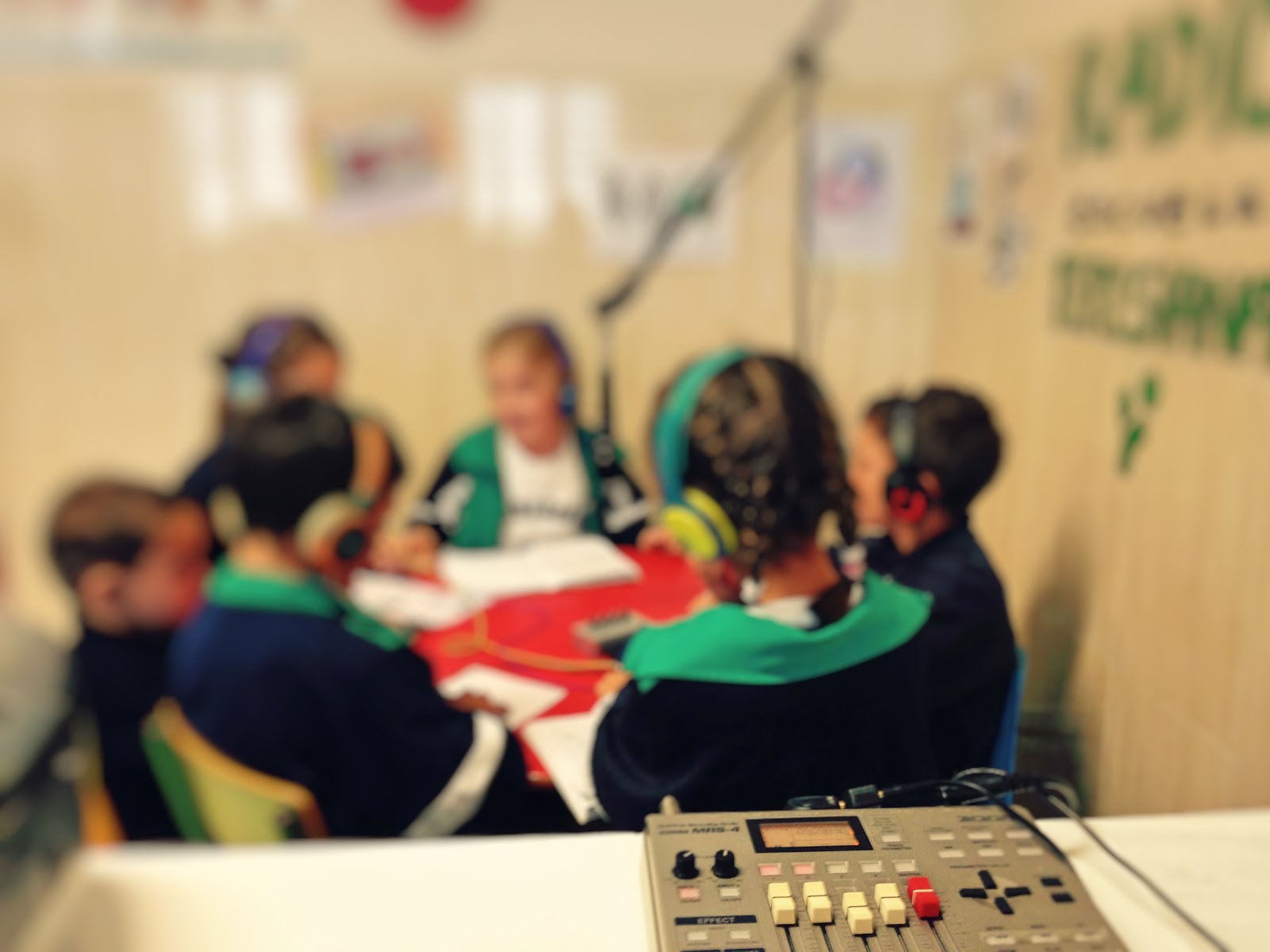 La Radio Escuela: ¡Así trabajan nuestros alumnos!