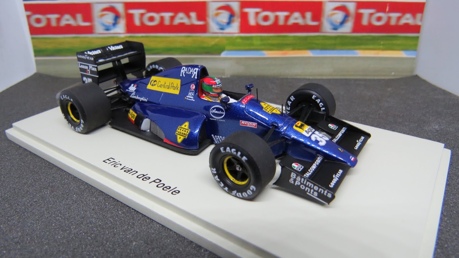 Historia de F1 a 1/43: 1991 Team Modena Lamborghini 291