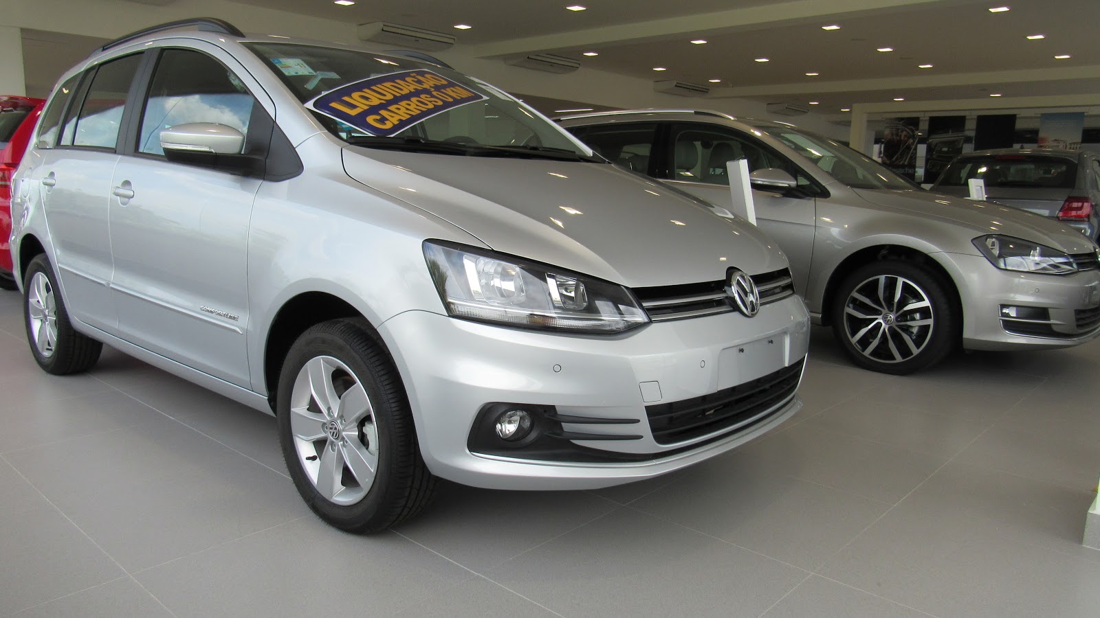 Em detalhes: Volkswagen SpaceFox Comfortline 1.6 manual