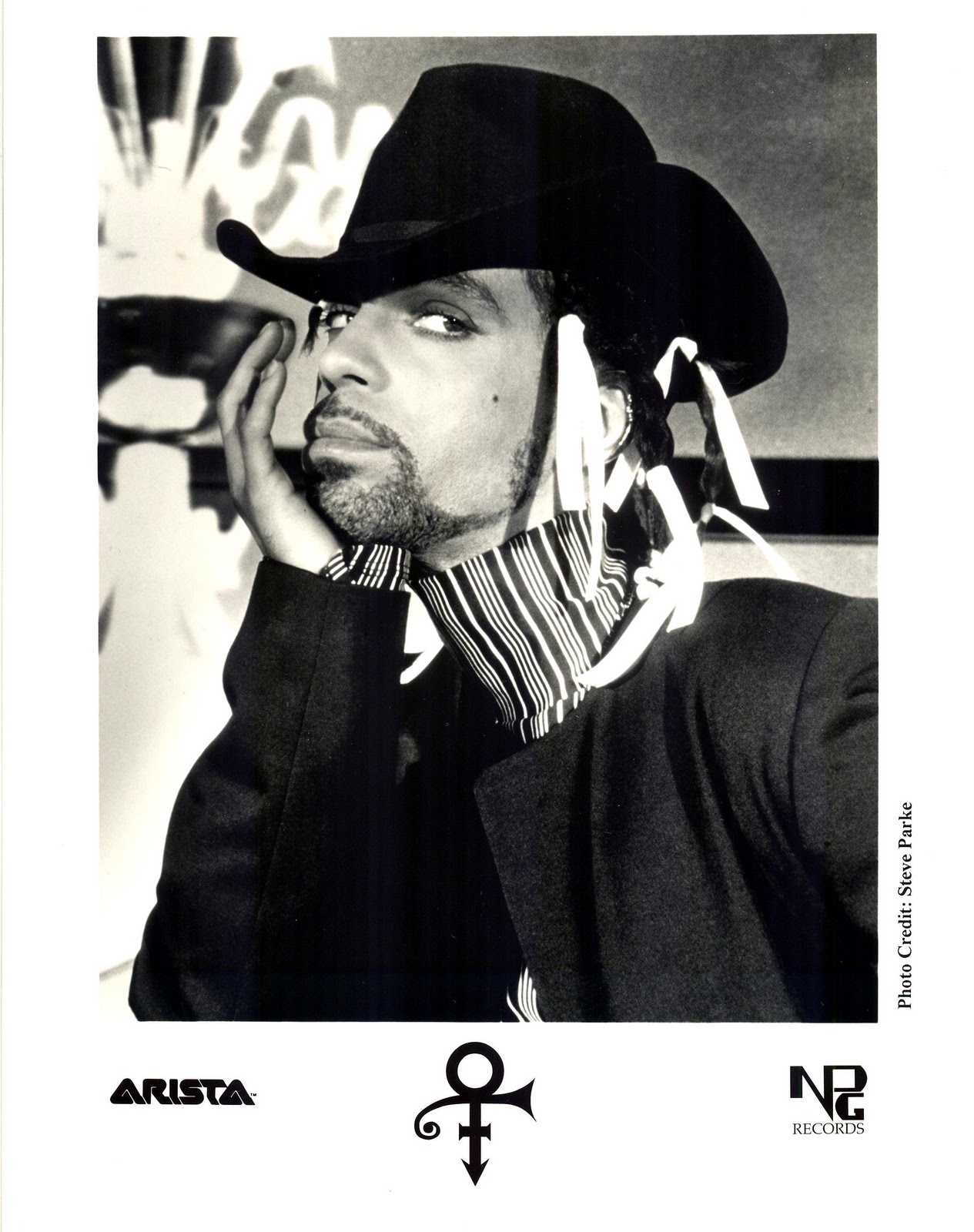 Prince Warner Brothers/NPG Press Photos (Gold Experience - Rave Un2/In2 ...