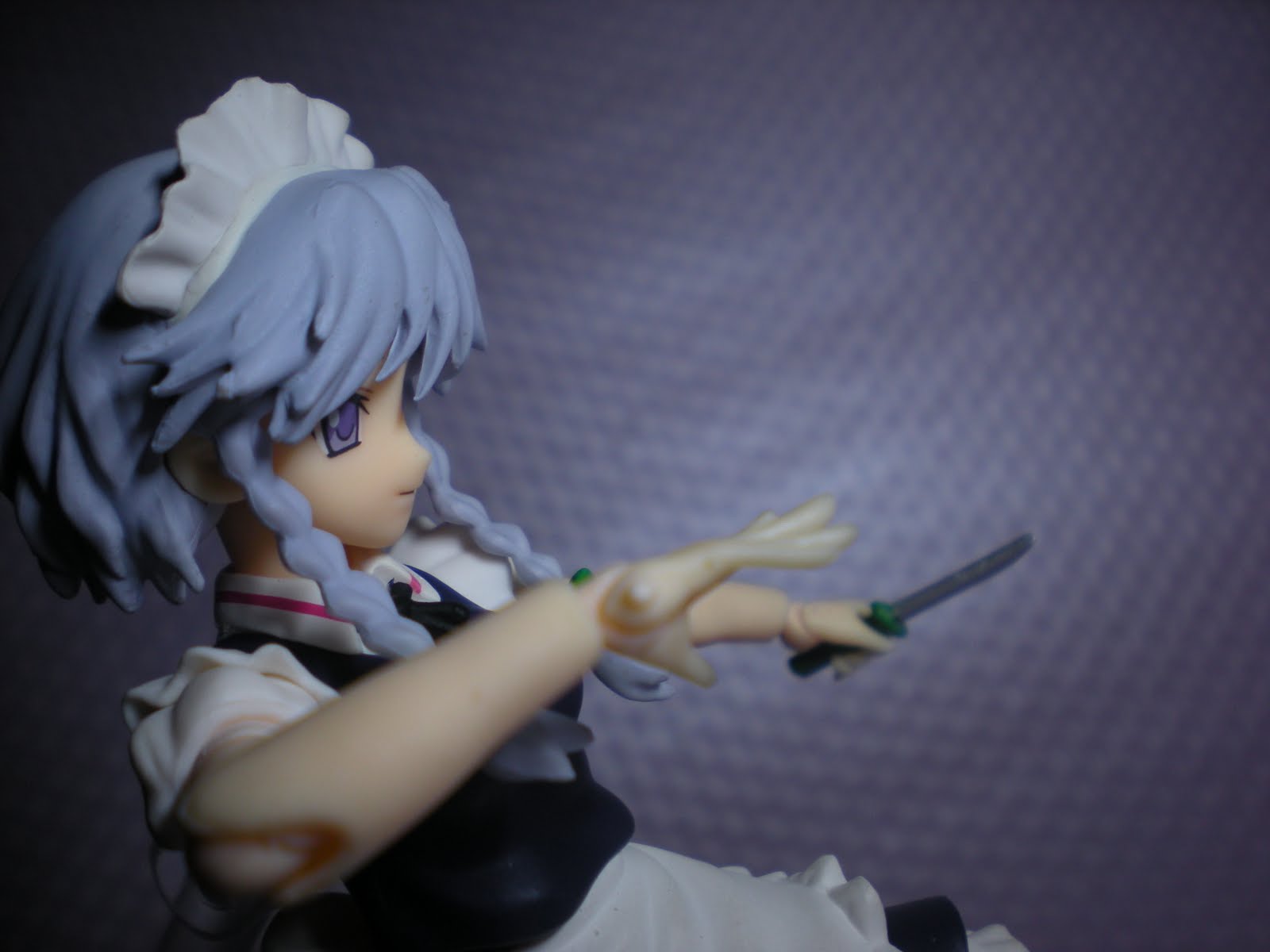Review: [Max Factory] Figma #76 Sakuya Izayoi | Night's Corner
