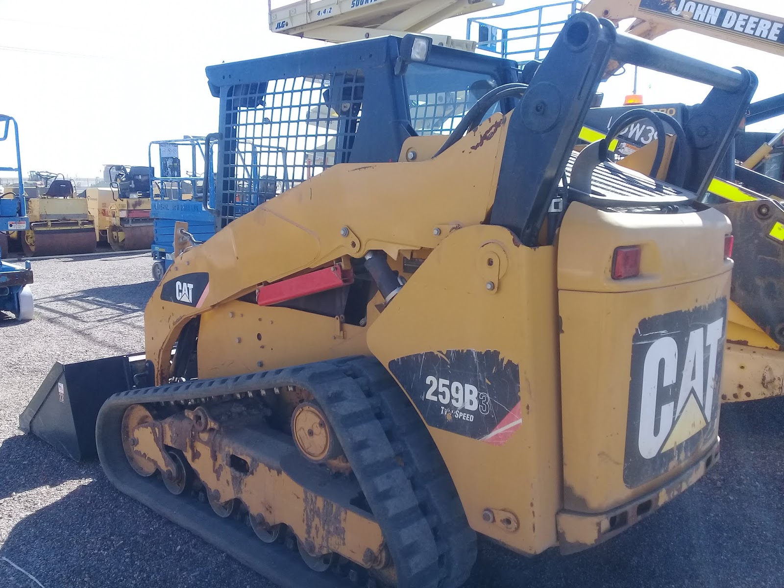 MAQUINARIA AGRICOLA INDUSTRIAL: Minicargador CAT 259 Twin Speed con ...