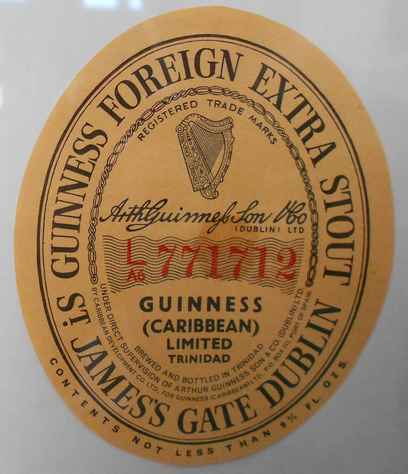 Guinness Collection: Labels, Carlton Ware, Wade, Gilroy, Doctors Books ...
