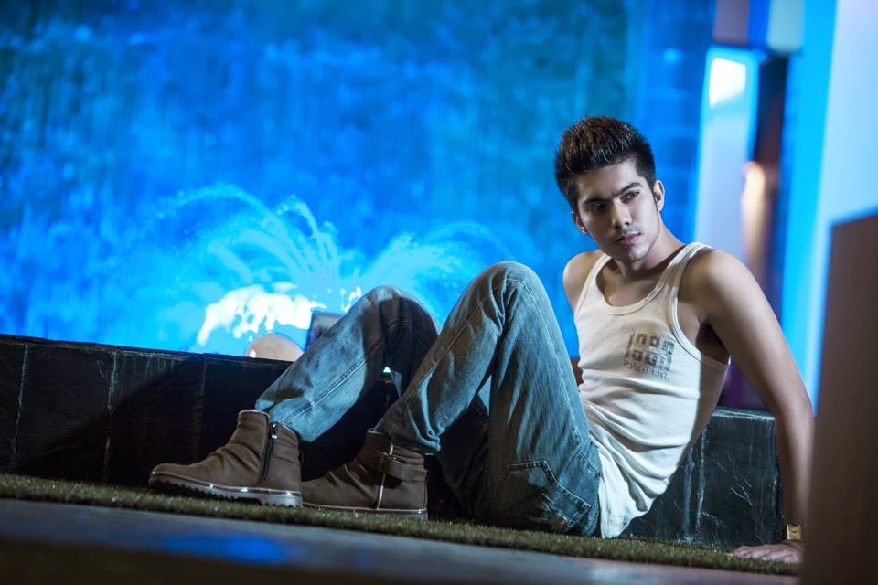 M y a n m a r H u n k s: Phyo Wai Aung