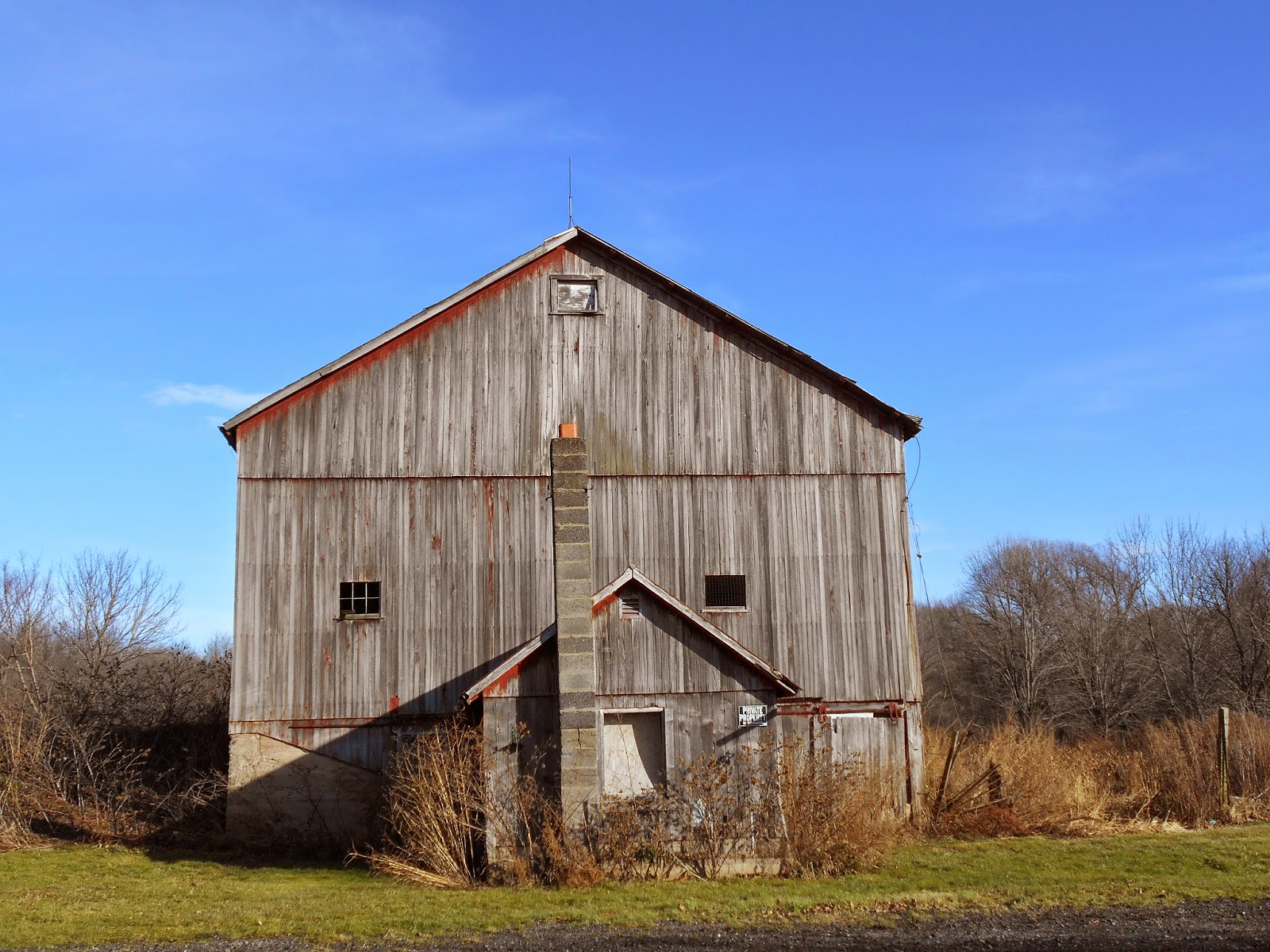 New York State of Mind: OLD BARNS - SOME STILL USED TODAY