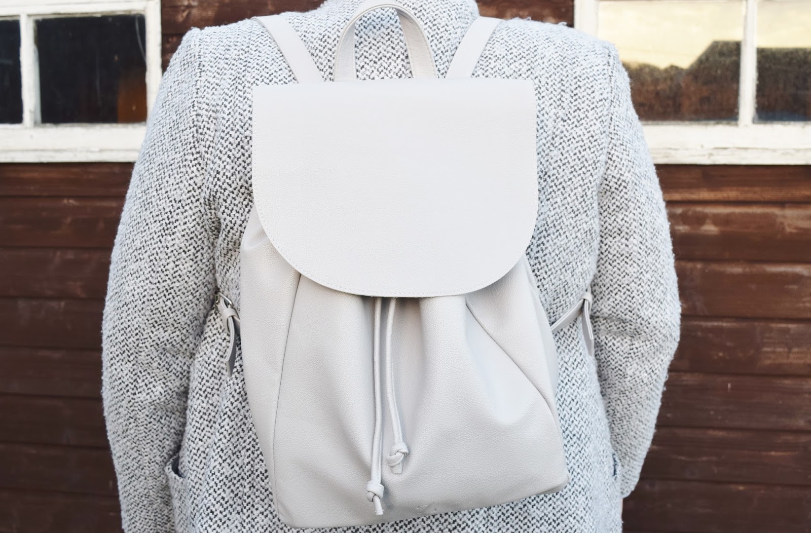 DECEMBER 2016 FASHION & LIFESTYLE FAVOURITES - A Life With Frills