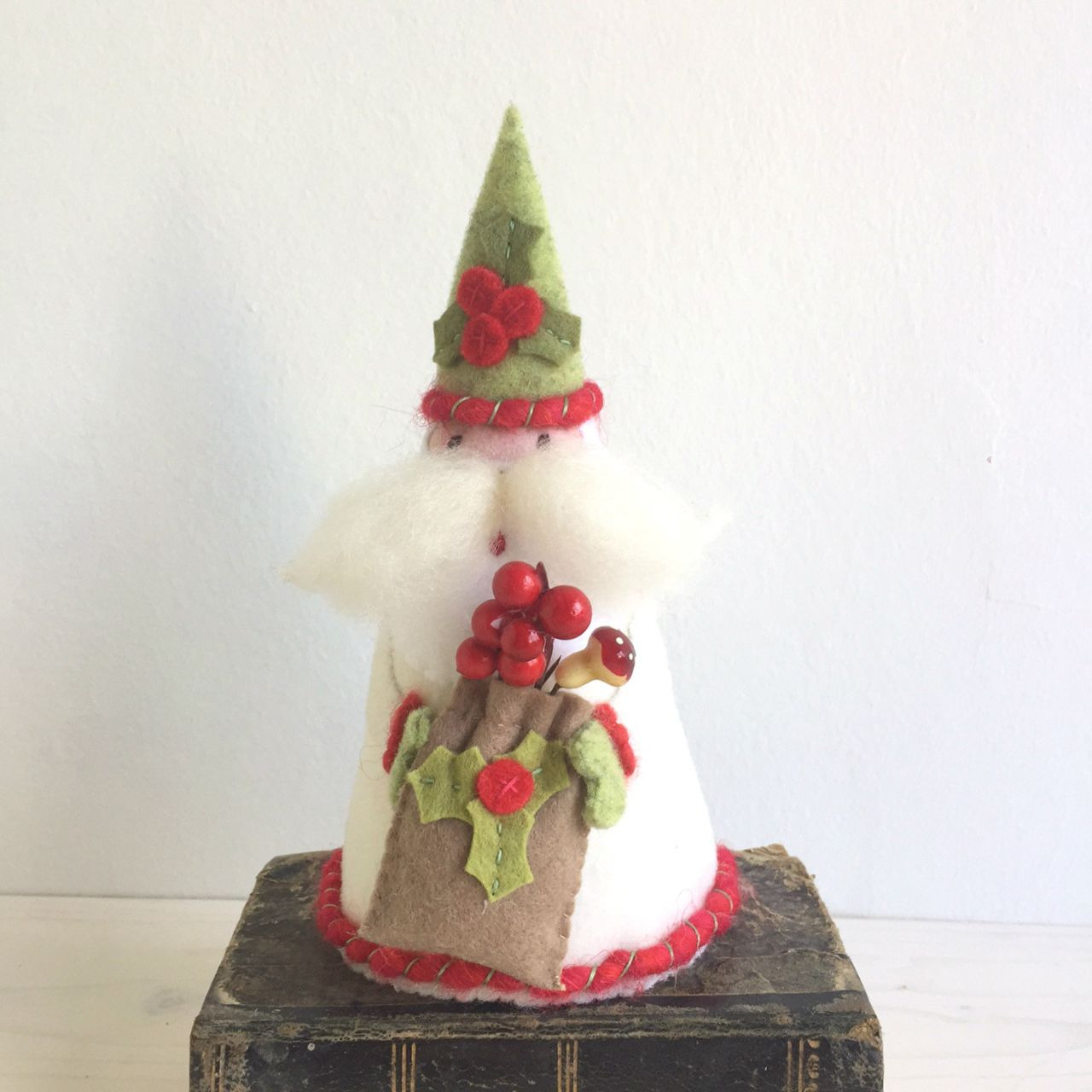 Roxy Creations: Festive Santa Pdf Pattern