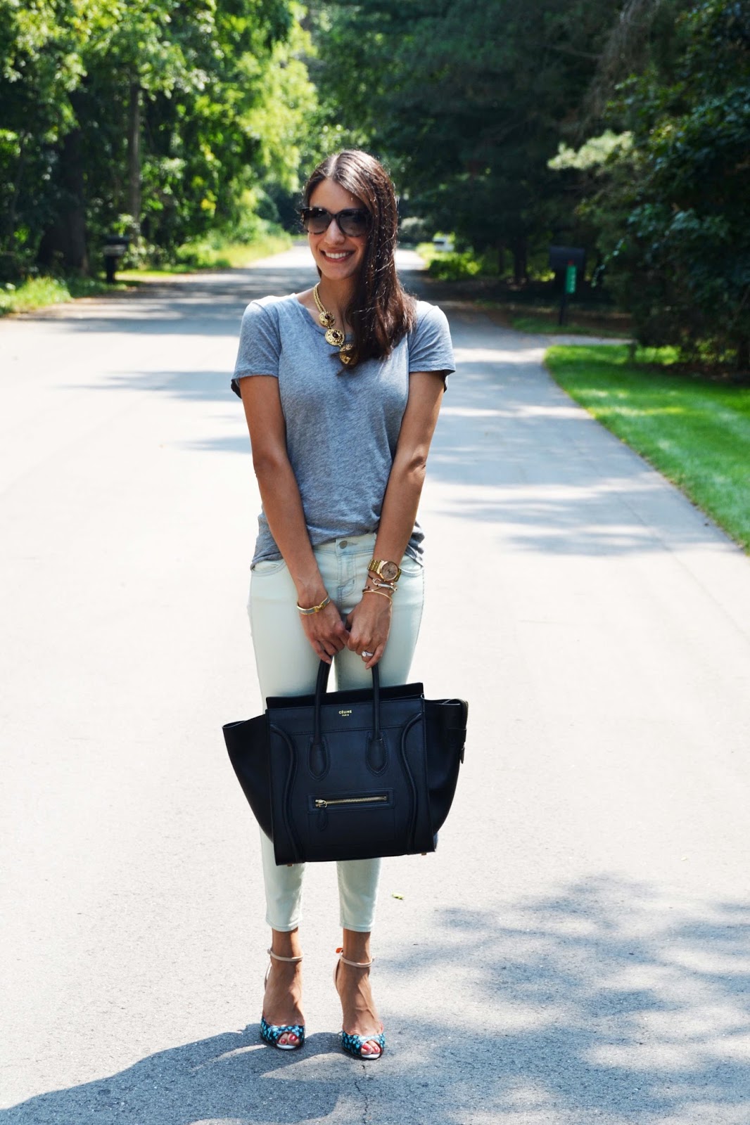 Bold Minimalist: Casual Chic