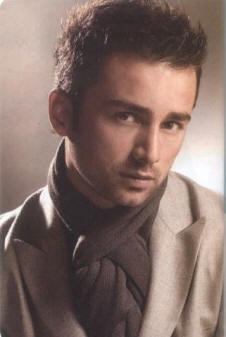 AnGiIxIiItHa: andres toro