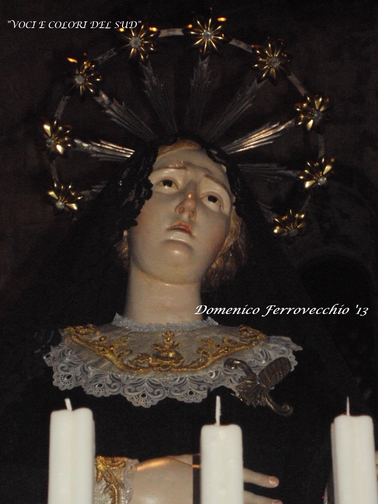 Voci e colori del Sud: La processione della Desolata a Bitonto