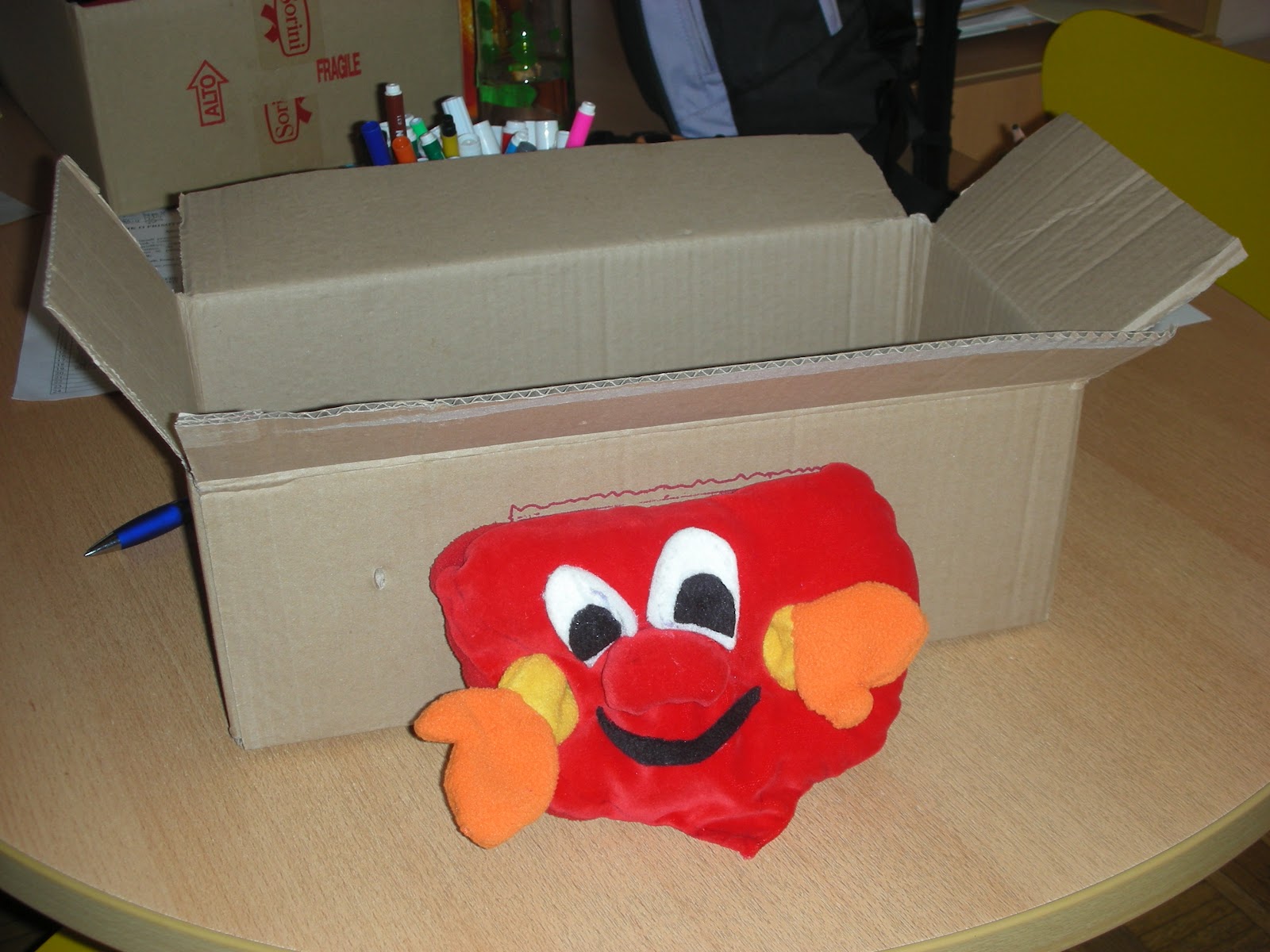 En tu Mundo Gominola: Magic Box Proyect - Proyecto de la Caja Mágica