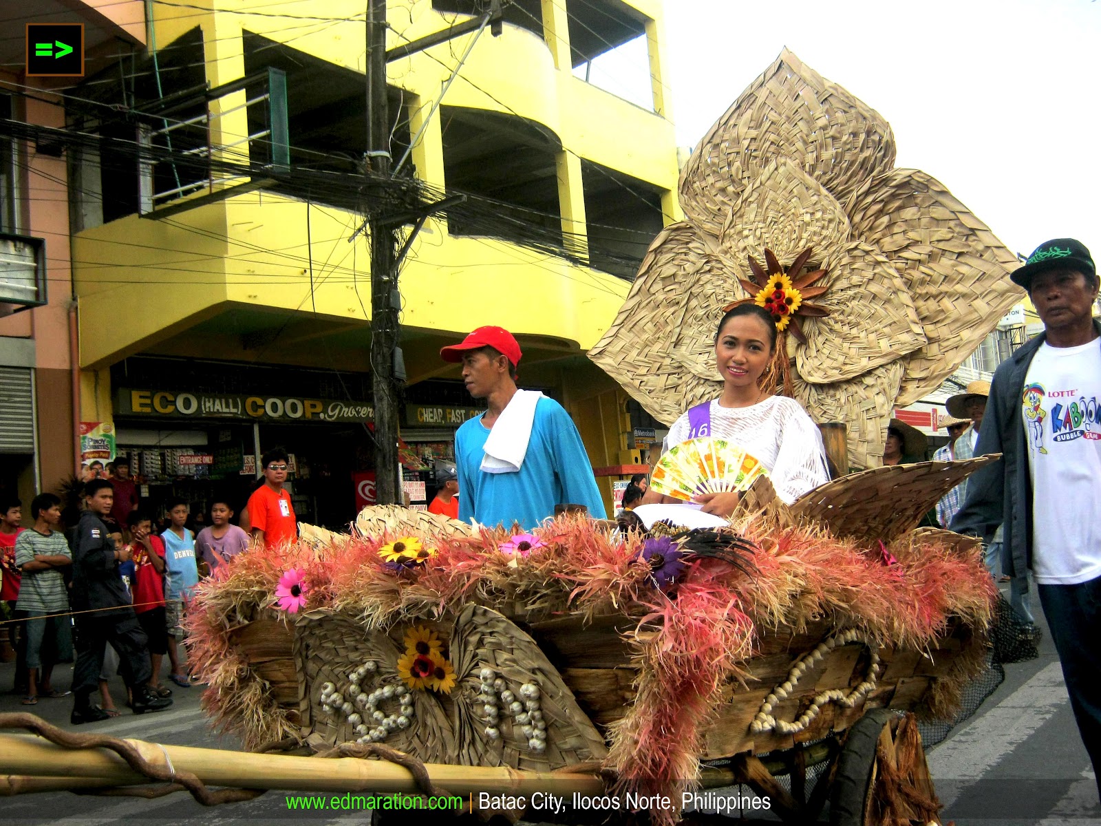 🇵🇭 BATAC • Farmers Festival Caroza Parade - EDMARATION #TownExplorer