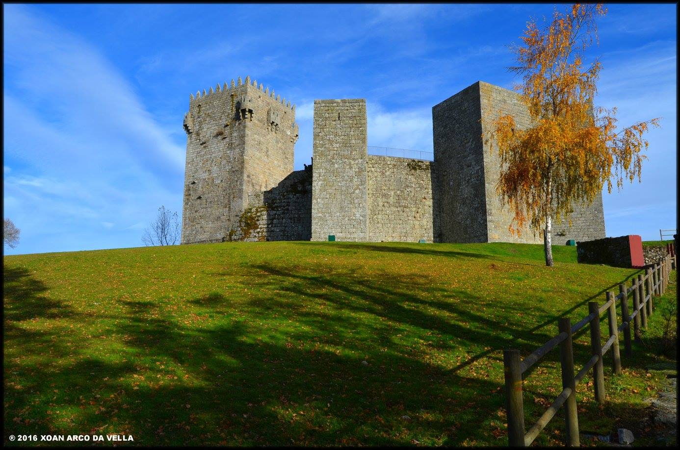 XOAN ARCO DA VELLA: CASTILLO DE MONTALEGRE - VILA REAL