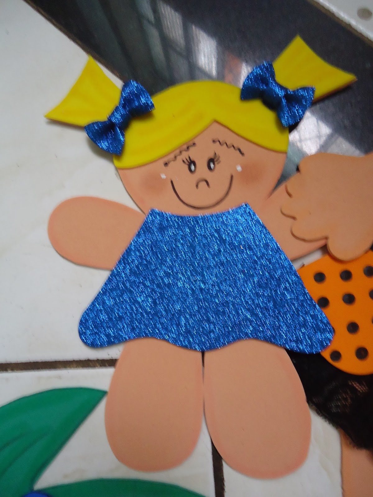 Mirian Andrade: Menino e Menina em EVA: Mural