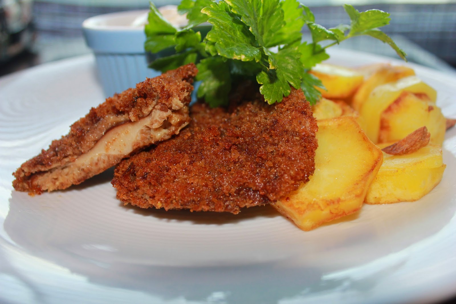 Midagi Mõnusat : Paneeritud seened küüslaugukartuli ja seenesalatiga