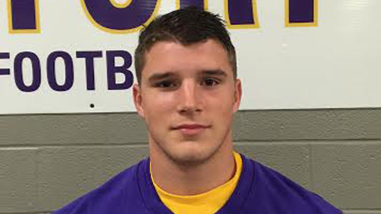 kenneth in the (212) jump: Meet 6-3, 230-Pound Linebacker Logan Rudolph ...