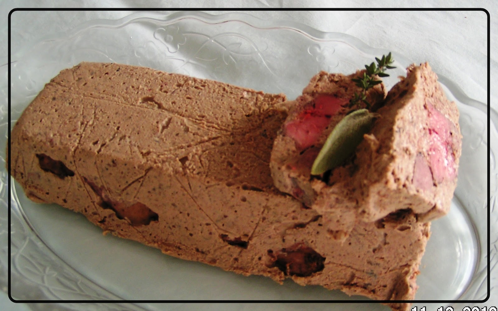 PASIUNI: TERINA DIN FICAT DE PUI