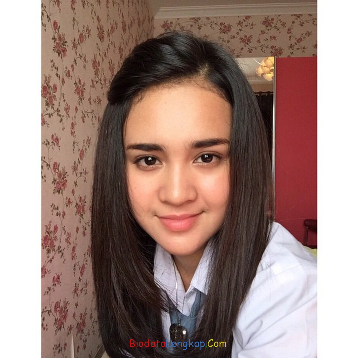 Foto Dan Biodata Lengkap Michelle Ziudith