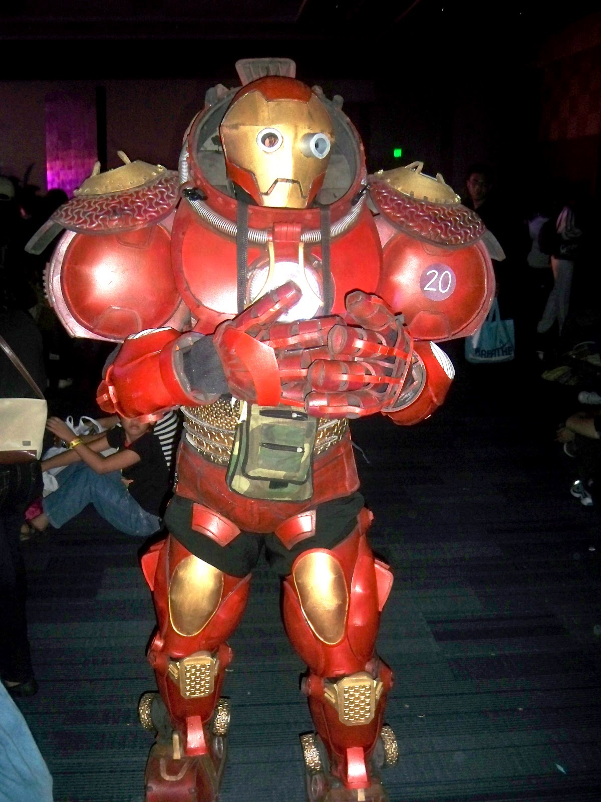 Build and Shoot: COSPLAY MANIA 2012: MECHA