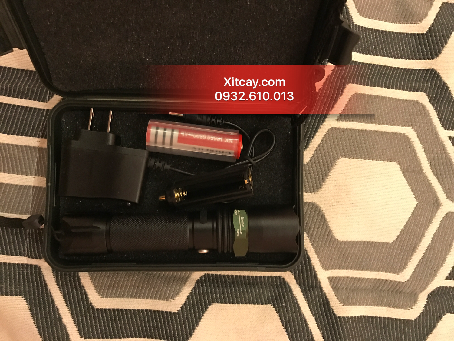 Đèn Pin Chích Điện Siêu Sáng Mini Và Đèn Pin Siêu Sáng T6 - Cuộc sống ...