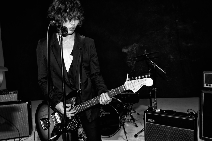 Nunas Know Best: Hey, KIM JAE!