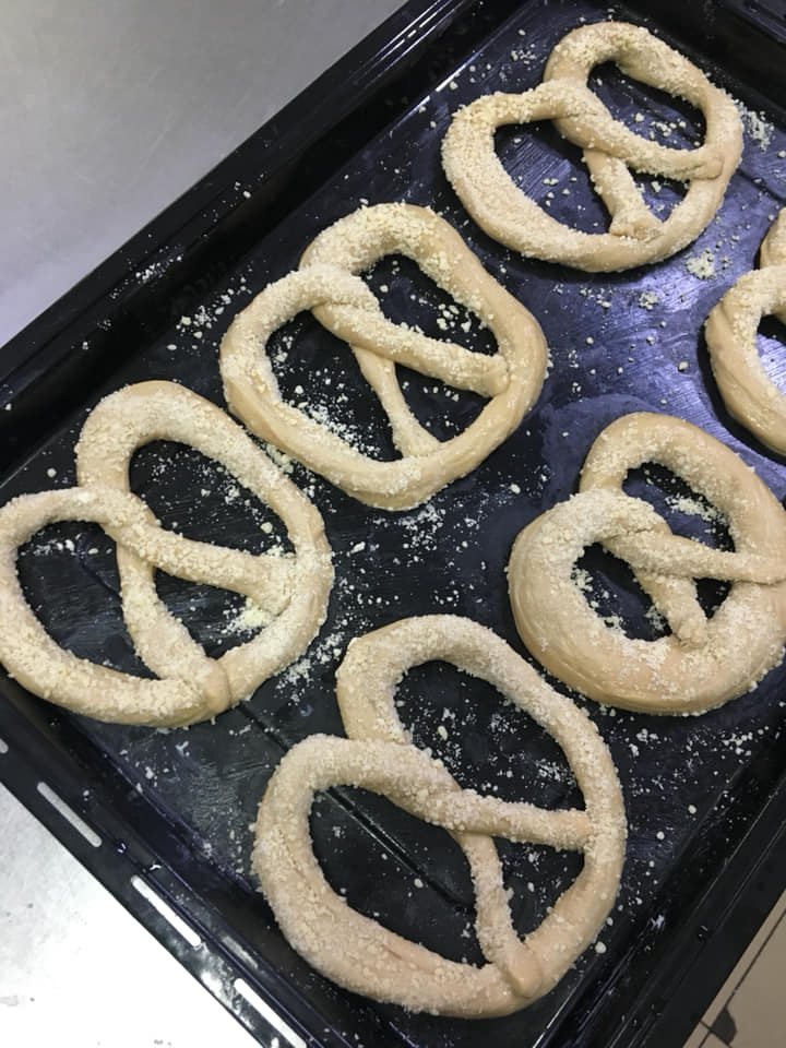 Pretzel - Ritz THE BAKER