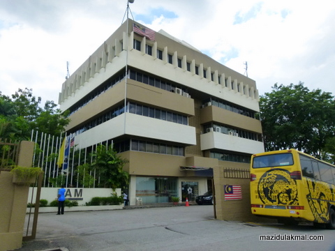 BERSAMA MAZIDUL: ANJINK FAM? ATAU BAB ... ? (UPDATED) GAMBAR WISMA FAM