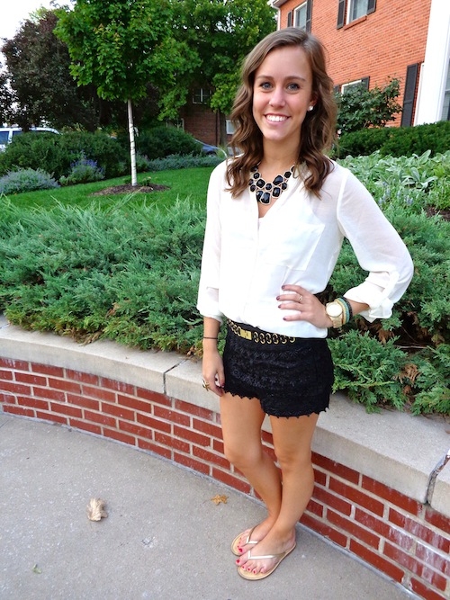 Elly's Couture: Look at our very own Megan! What a celeb!!!