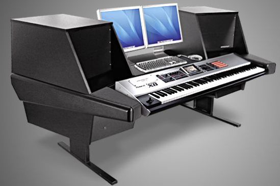 Why are Aluminium workstations mostly preferred by offices?