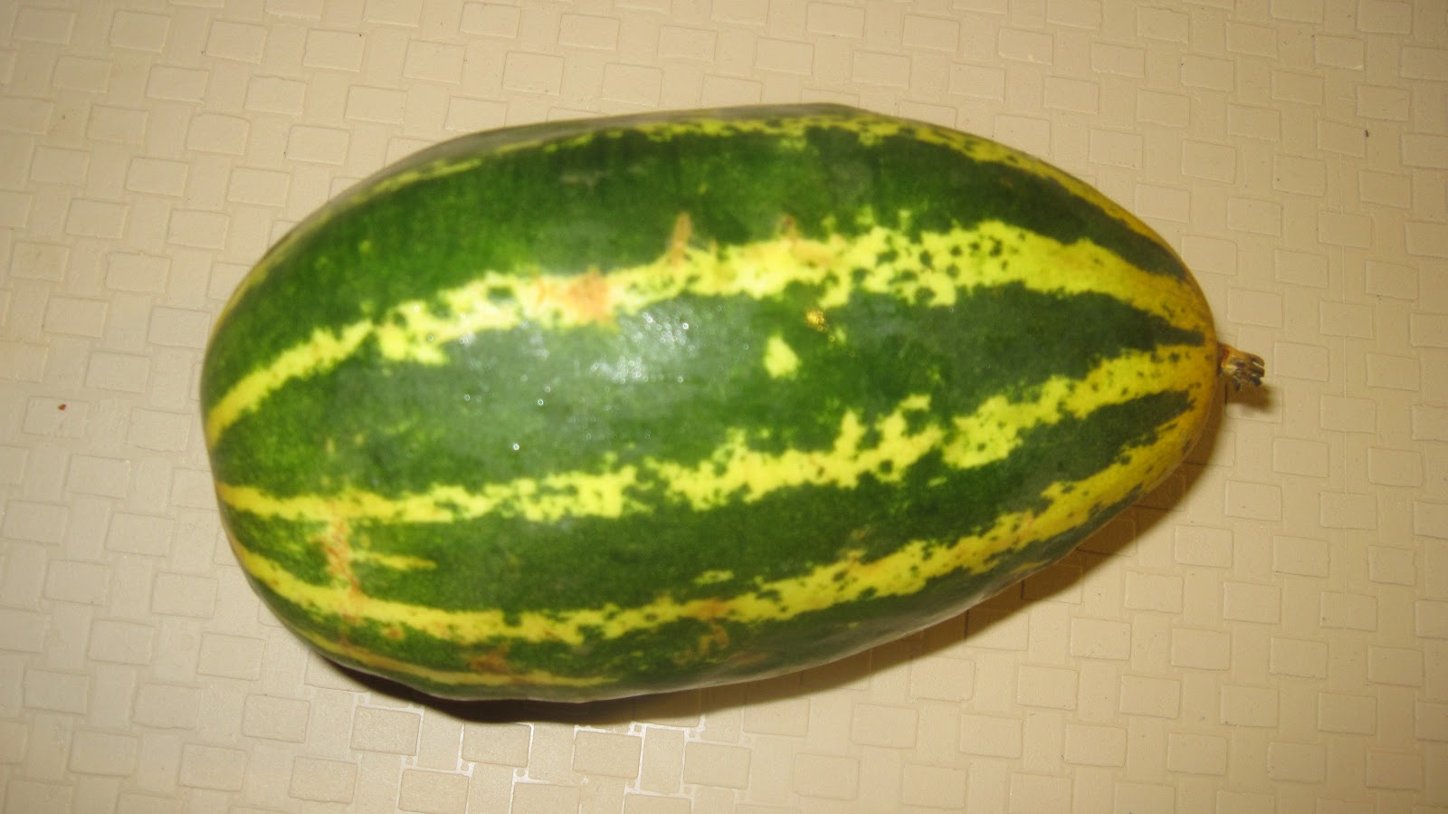 kottayam ruchi: Vellarikka moru curry ( Cucumber & curd curry)