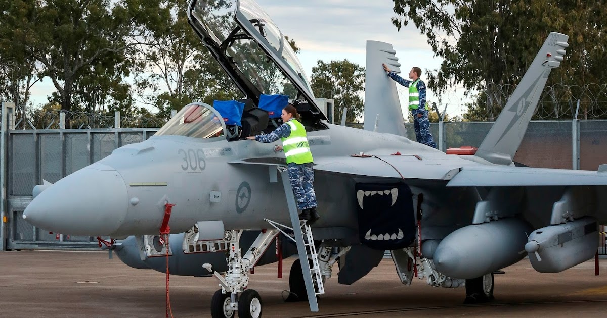 RAAF receive full EA-18G Growler Electronic Warfare aircraft fleet ...