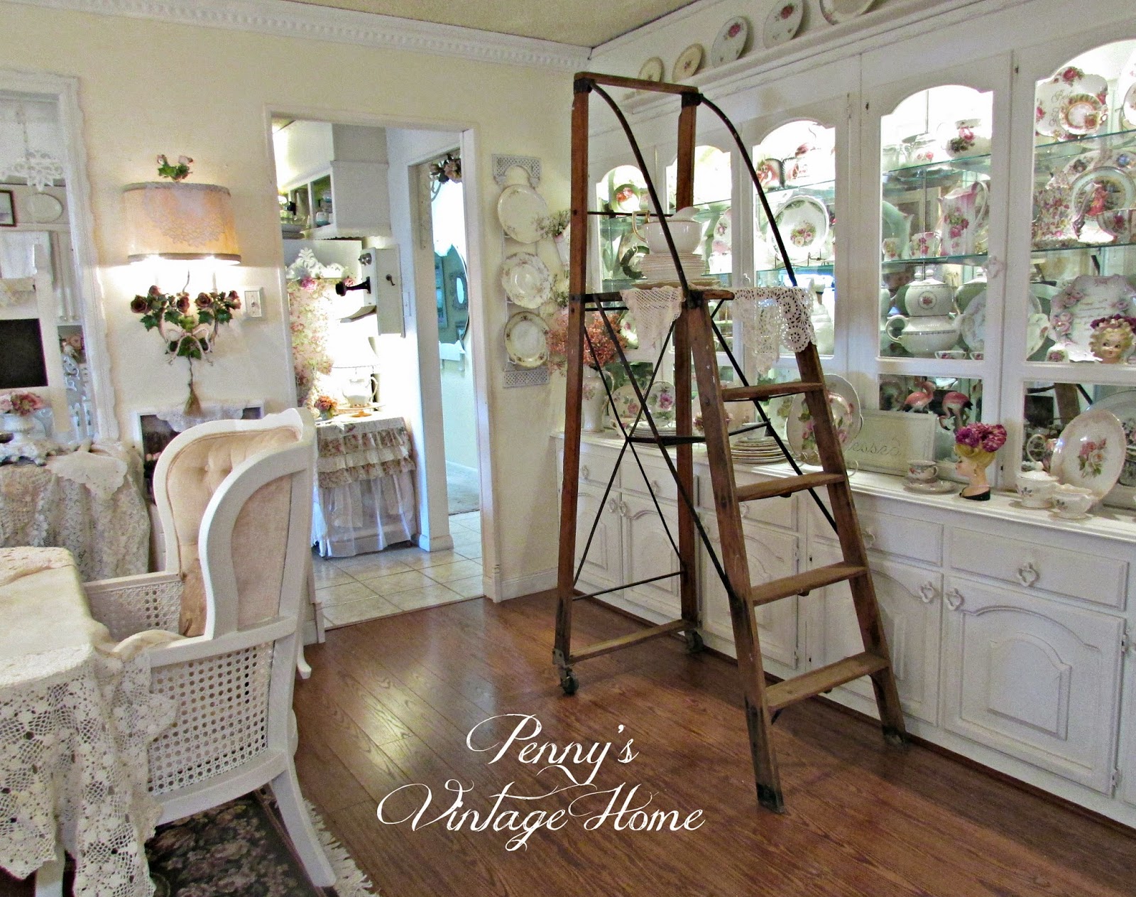 Penny's Vintage Home: Antique Library Ladder