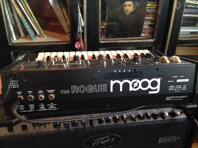 MATRIXSYNTH: Moog ROGUE SN 1725