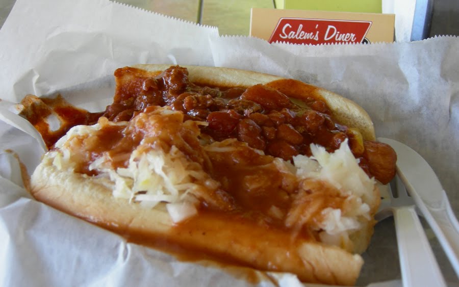 The Great Birmingham Hot Dog Tour: Salem's Diner
