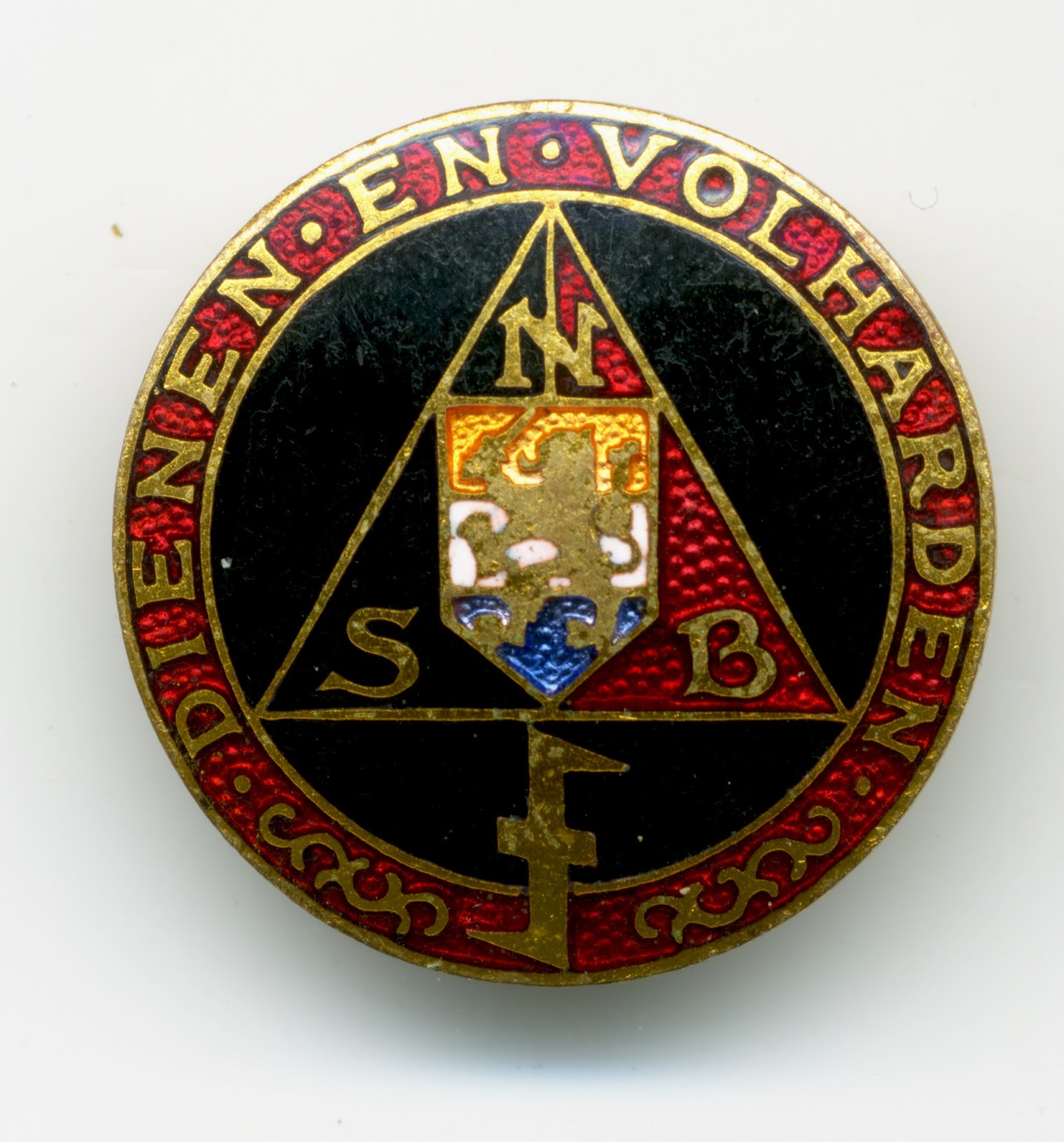 Ailsby Collection: “Serve and Endure” Badge.